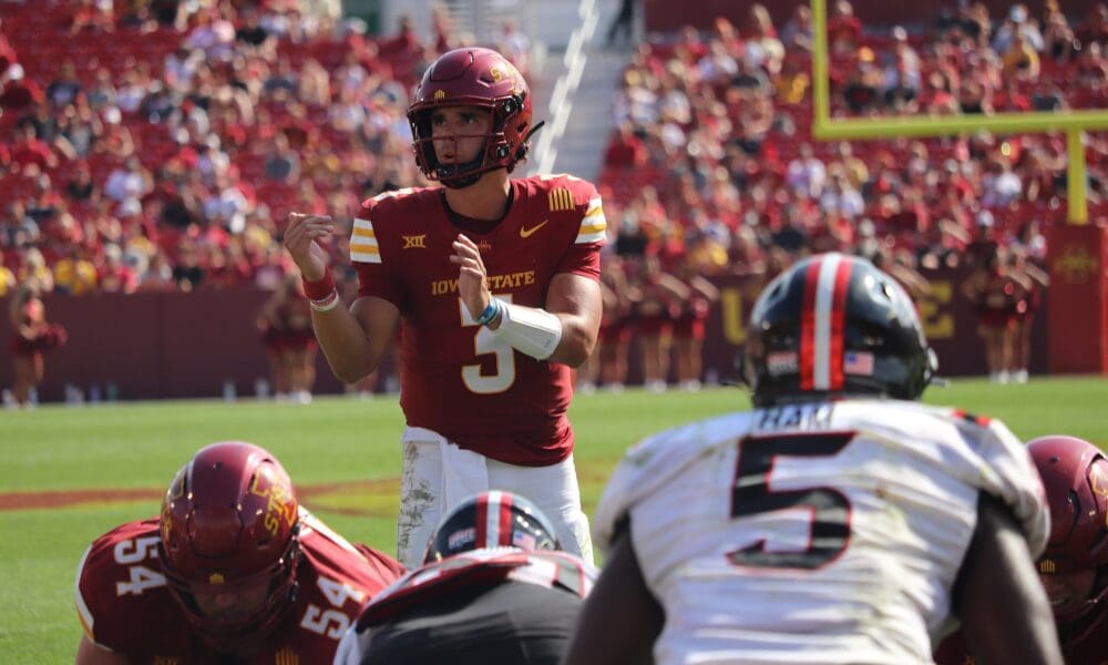 Big 12 QB, WVU Legacy Rocco Becht to Enter Transfer Portal