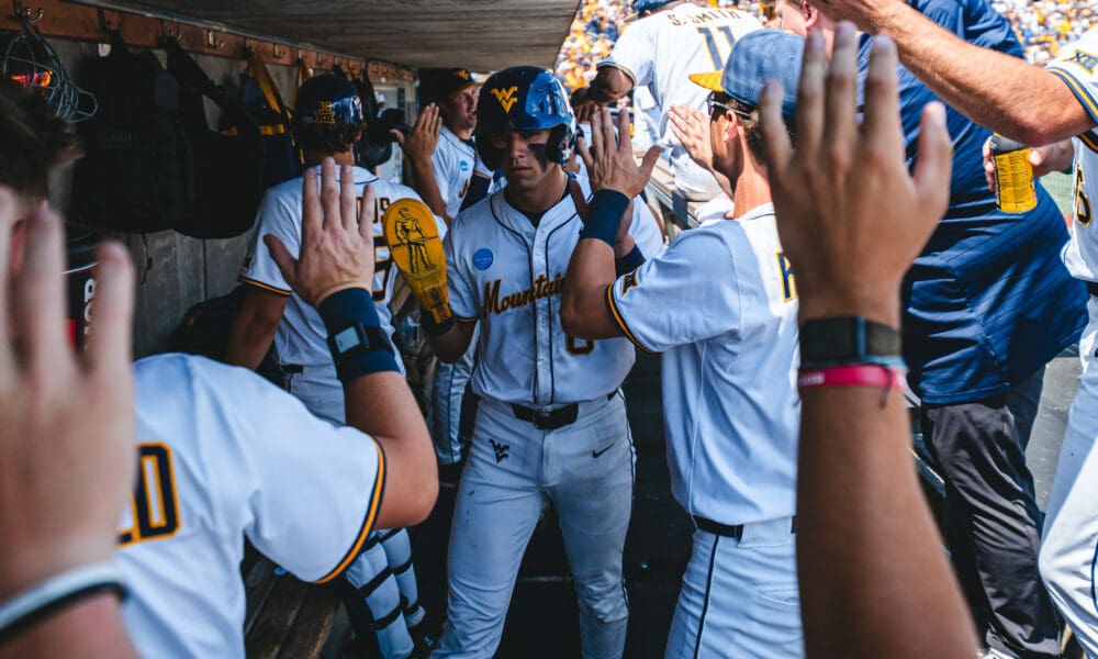 WVU Baseball Rolls Past Cal Poly, Wins First-Ever Super Regional Game